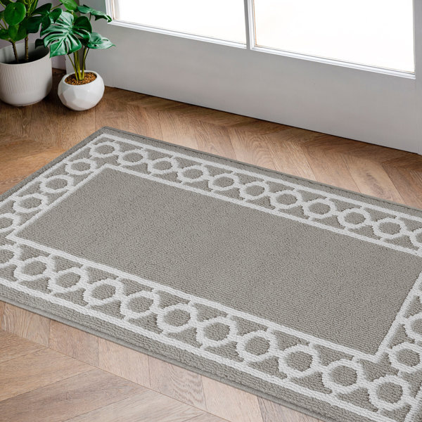 Jean Pierre Trellis Border Tufted Performance Light Gray/White Runner ...