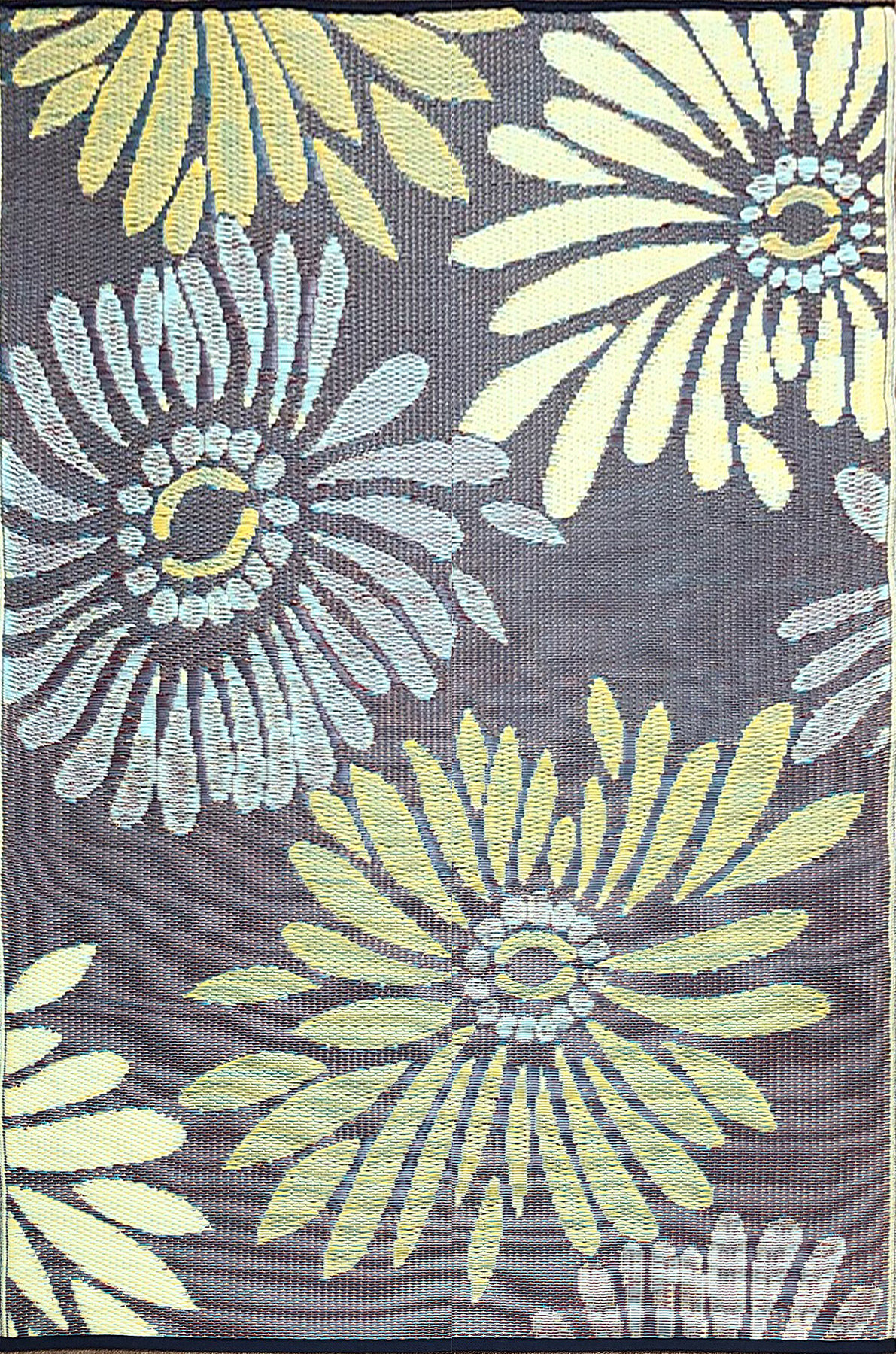 Mad Mats Floral Handmade Looped/Hooked Grey/Green/Blue Indoor / Outdoor ...