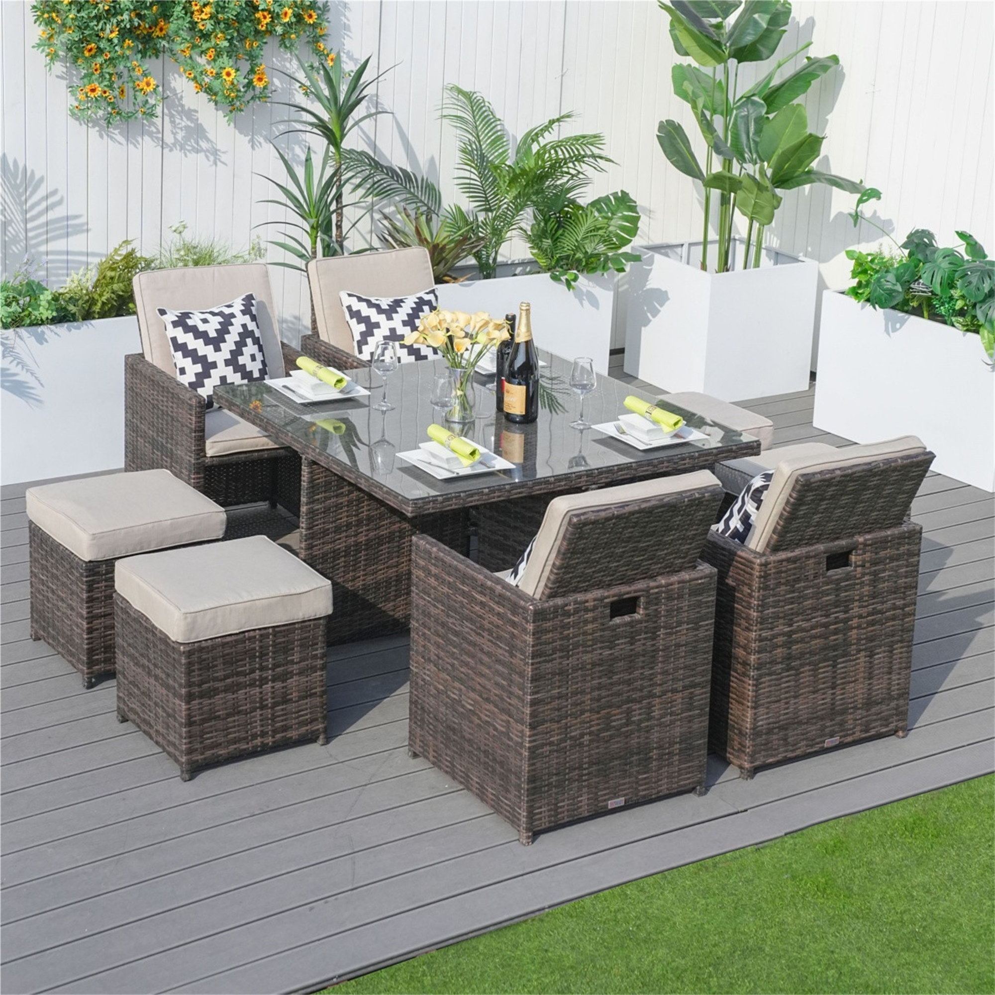 Hokku Designs Berlin 4-seat Outdoor Dining Set Cube Dining Table With ...