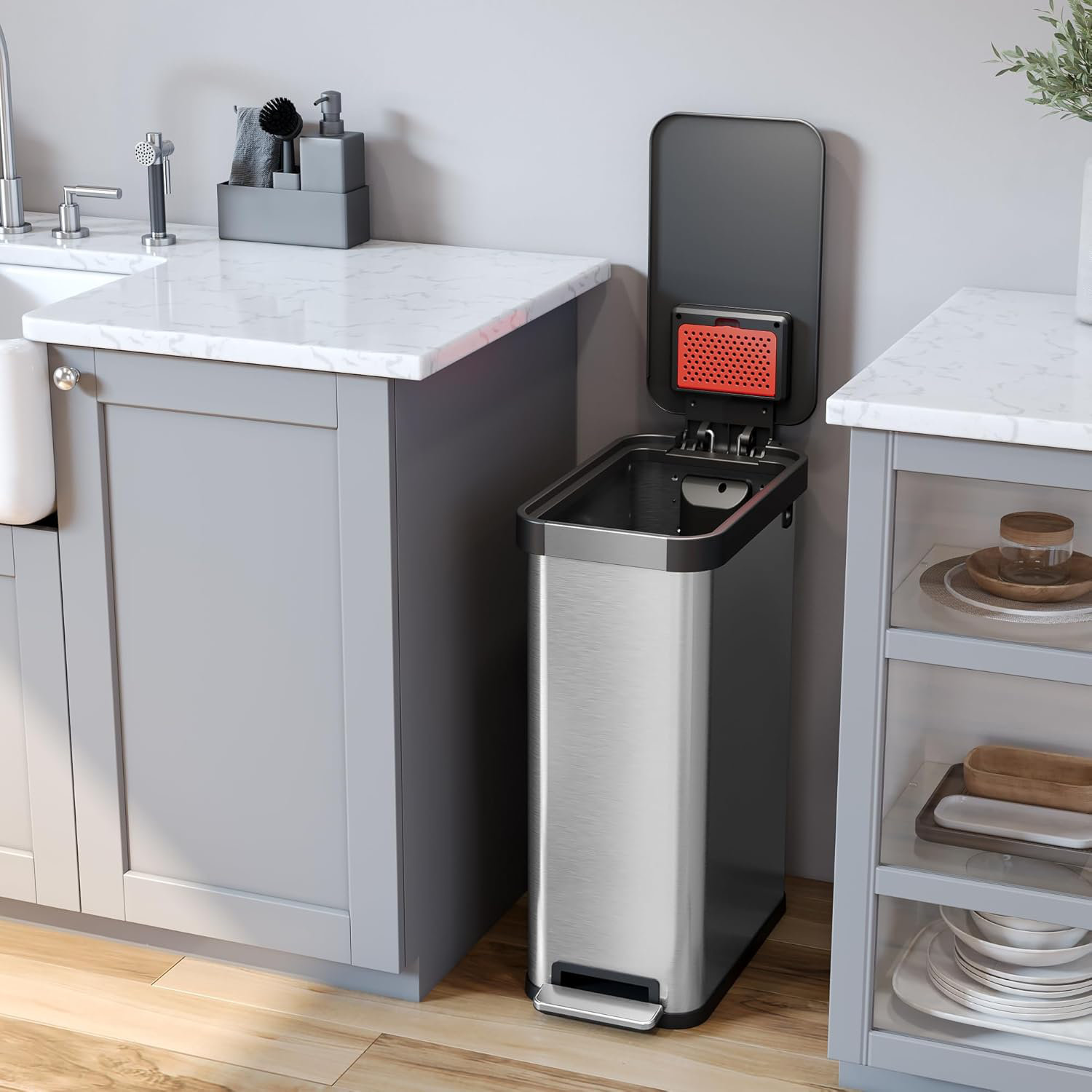 FALISOT A soft-close step pedal trash can with a capacity of 13.2 ...
