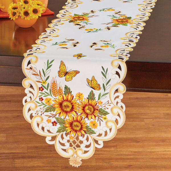 Ophelia & Co. Reisman Rectangle Floral Polyester Table Topper | Wayfair