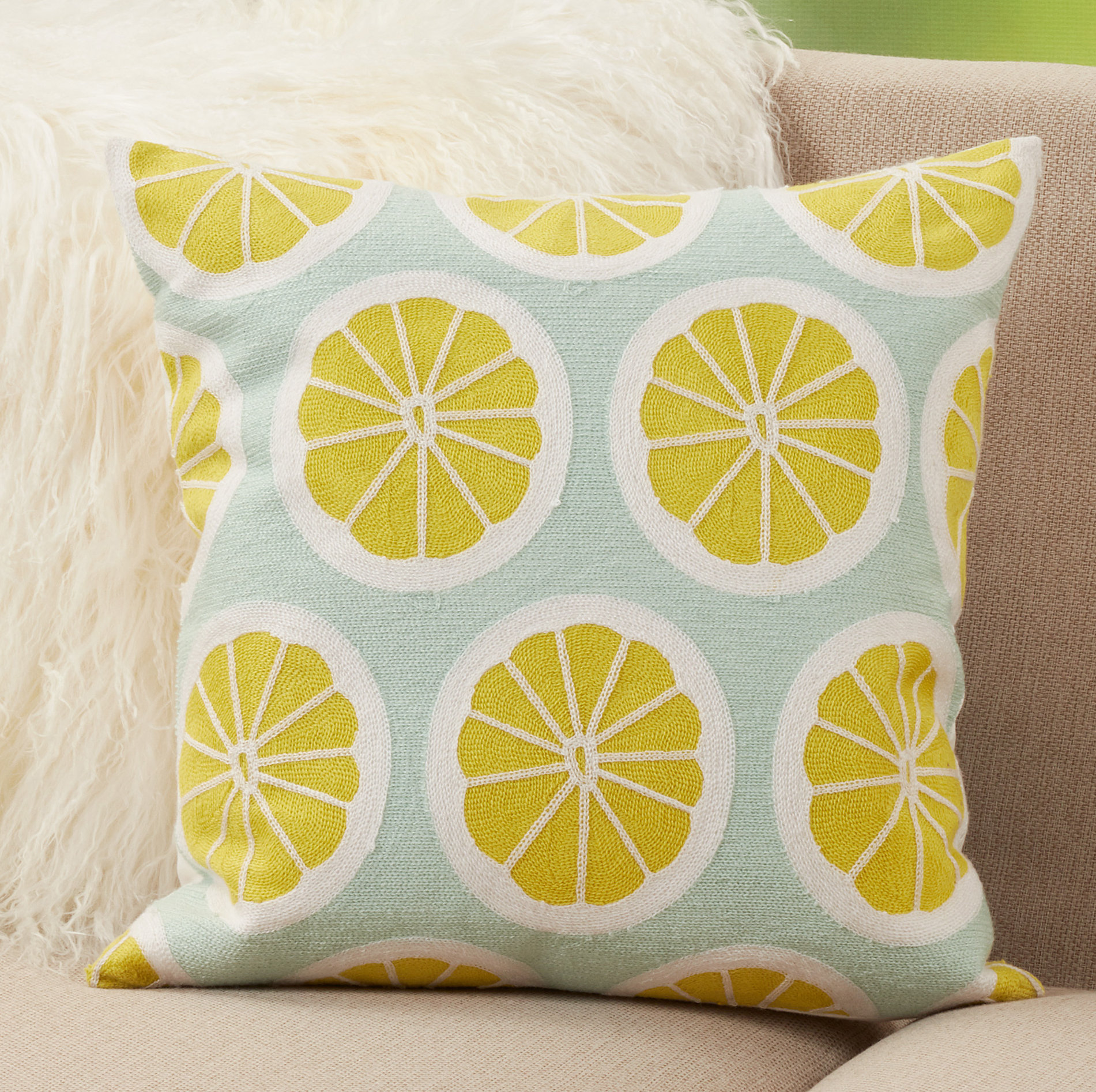 Saro Citron Vert Design Citrus Slice Design Square 100% Cotton Pillow ...