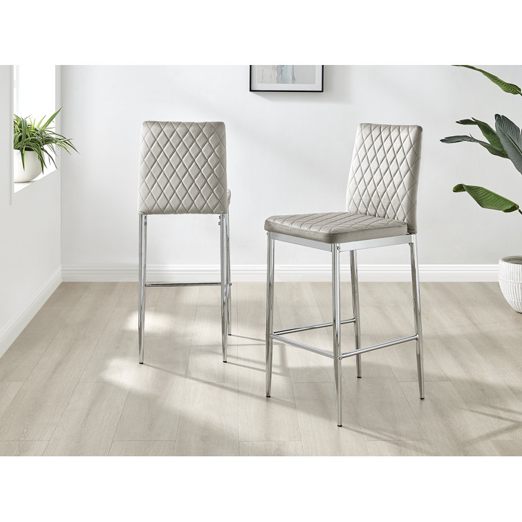 Fairmont Park Milton Luxury Breakfast Bar Stool in Quilted Design ...