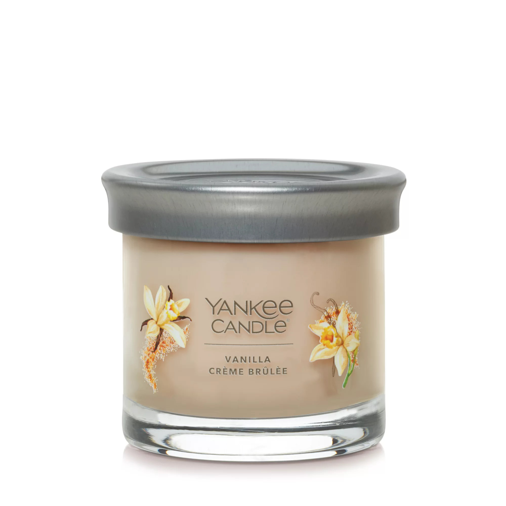 YANKEE CANDLE Signature Vanilla Crème Brulée Scented Candle & Reviews ...