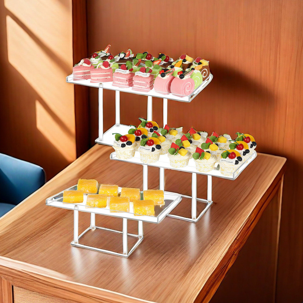 ATC HOLDINGS Set of dessert table display stands made from clear ...
