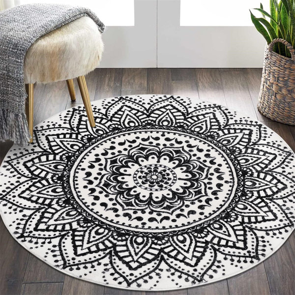 Latitude Vive Round Chazlyn Machine Woven 120cm Black Area Rug ...