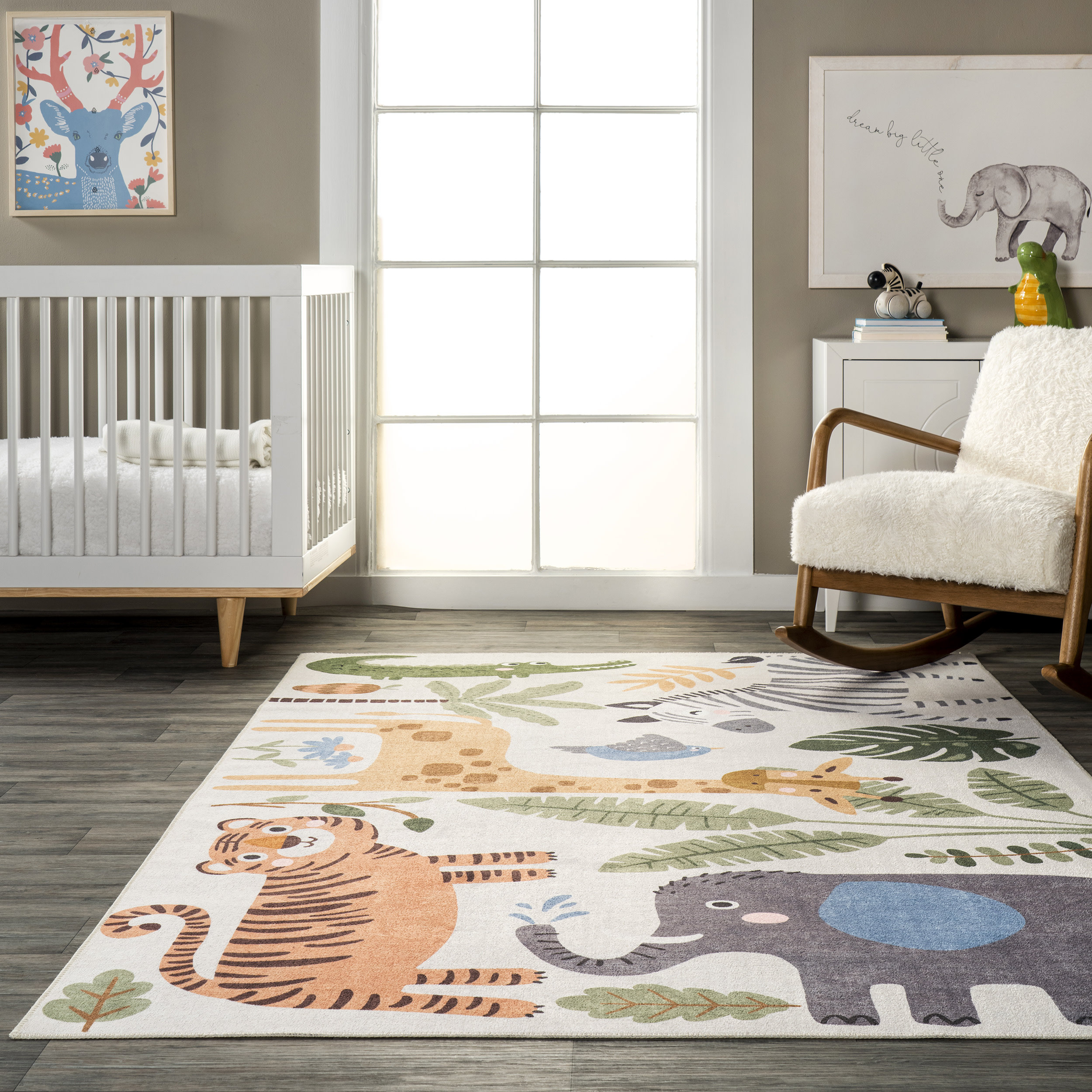 Viv + Rae™ Felipa Graphic Machine Washable Area Rug for Living Room ...