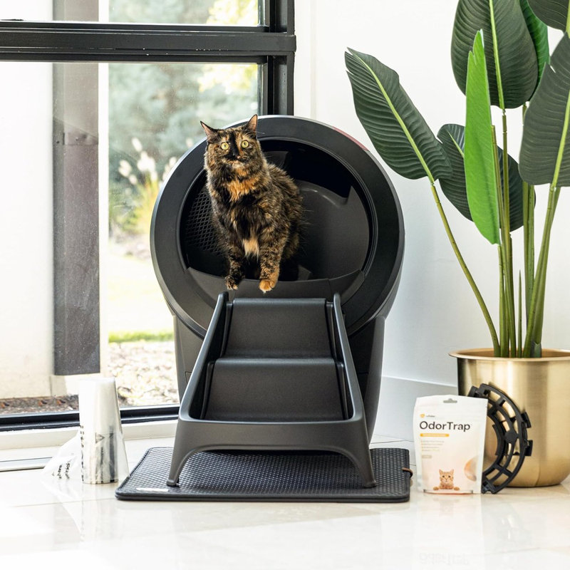 Cozy Oasis Plastic Self-Cleaning Litter Box | Wayfair