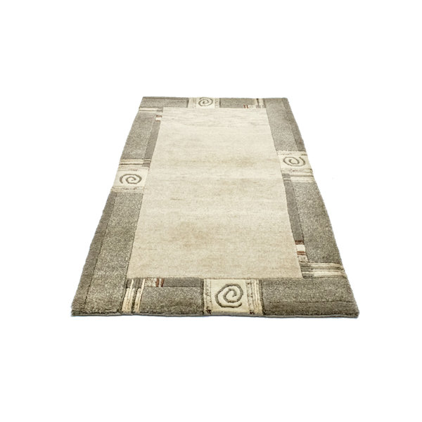 August Grove Valdosta Damask Handmade Hand-Knotted Rectangle: 158' X 92 ...