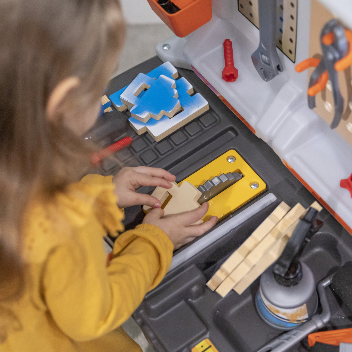 Step2 Big Builders Pro Plastic Indoor Preschool Workbench and Tool Set ...
