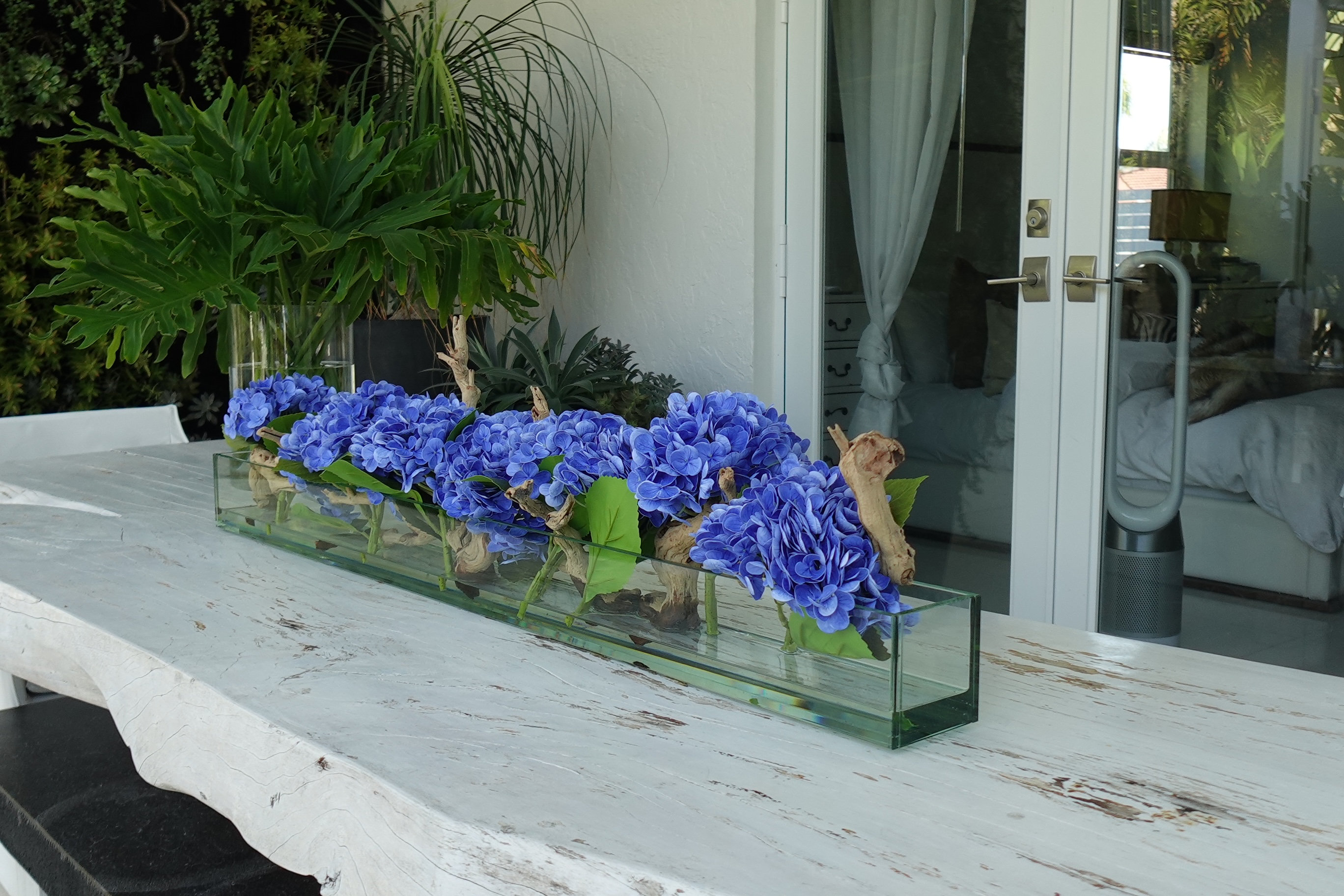 CFA Design Group 36" Casa Moderna Glass Plate Planter With Blue ...