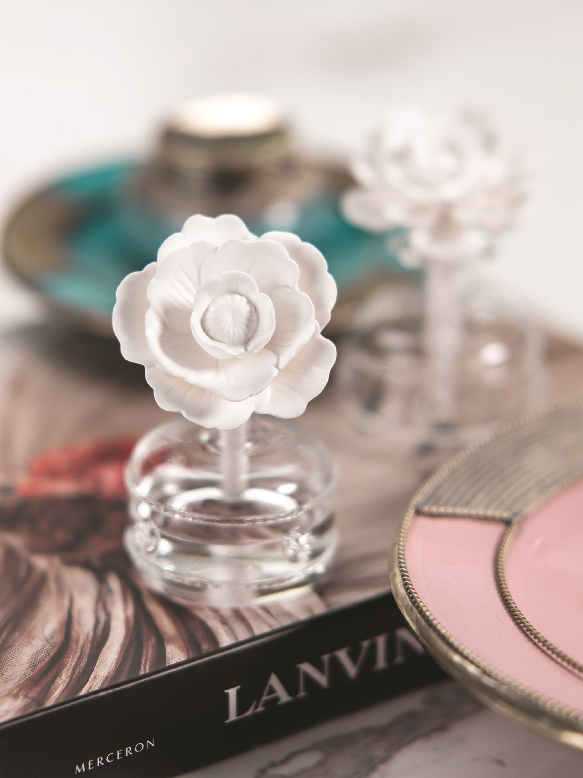 Zodax Grand Casablanca Tahitian Gardenia Porcelain Diffuser & Reviews ...