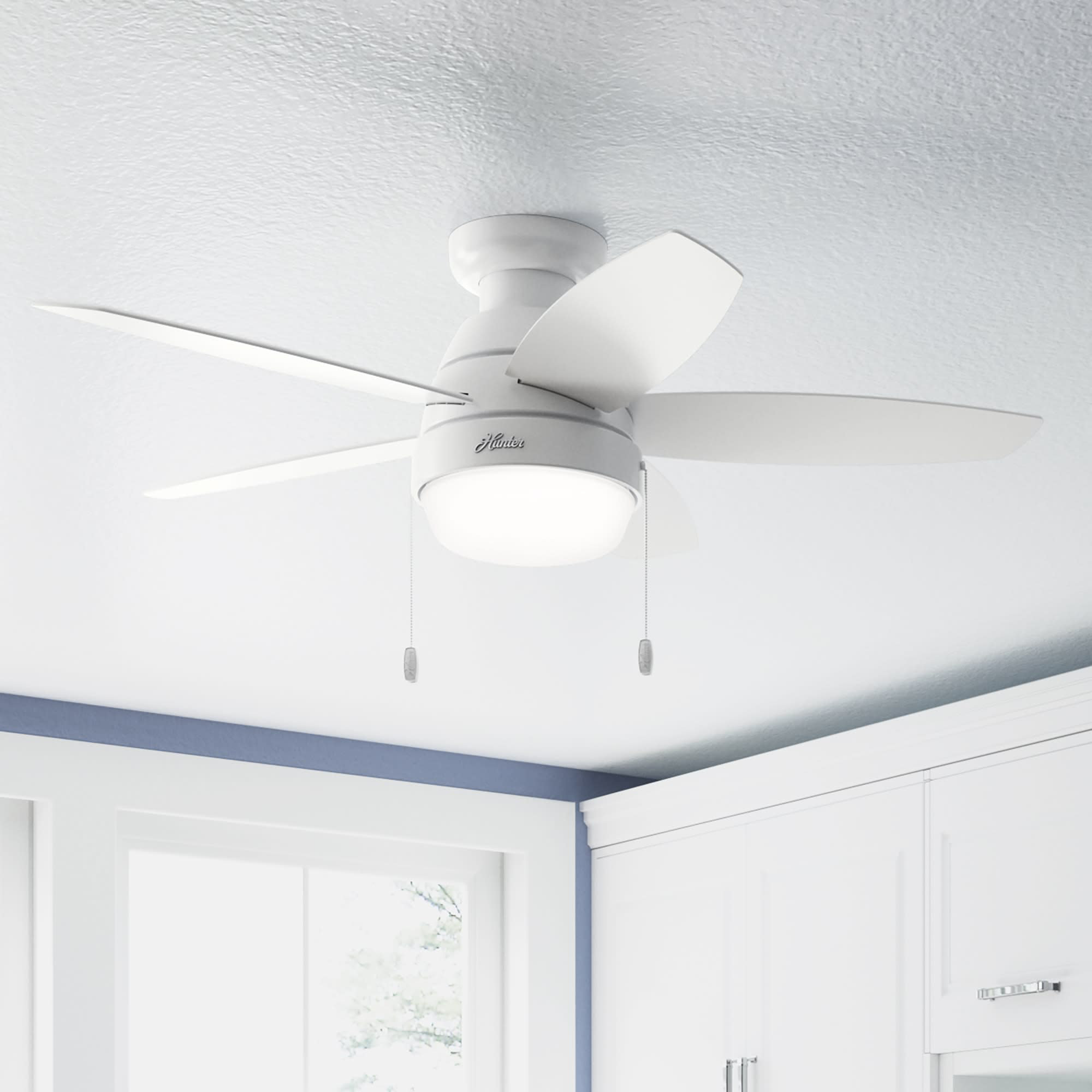 Hunter Fan Lilliana 44" 5 - Blade Indoor Flush Mount Small Room Ceiling ...