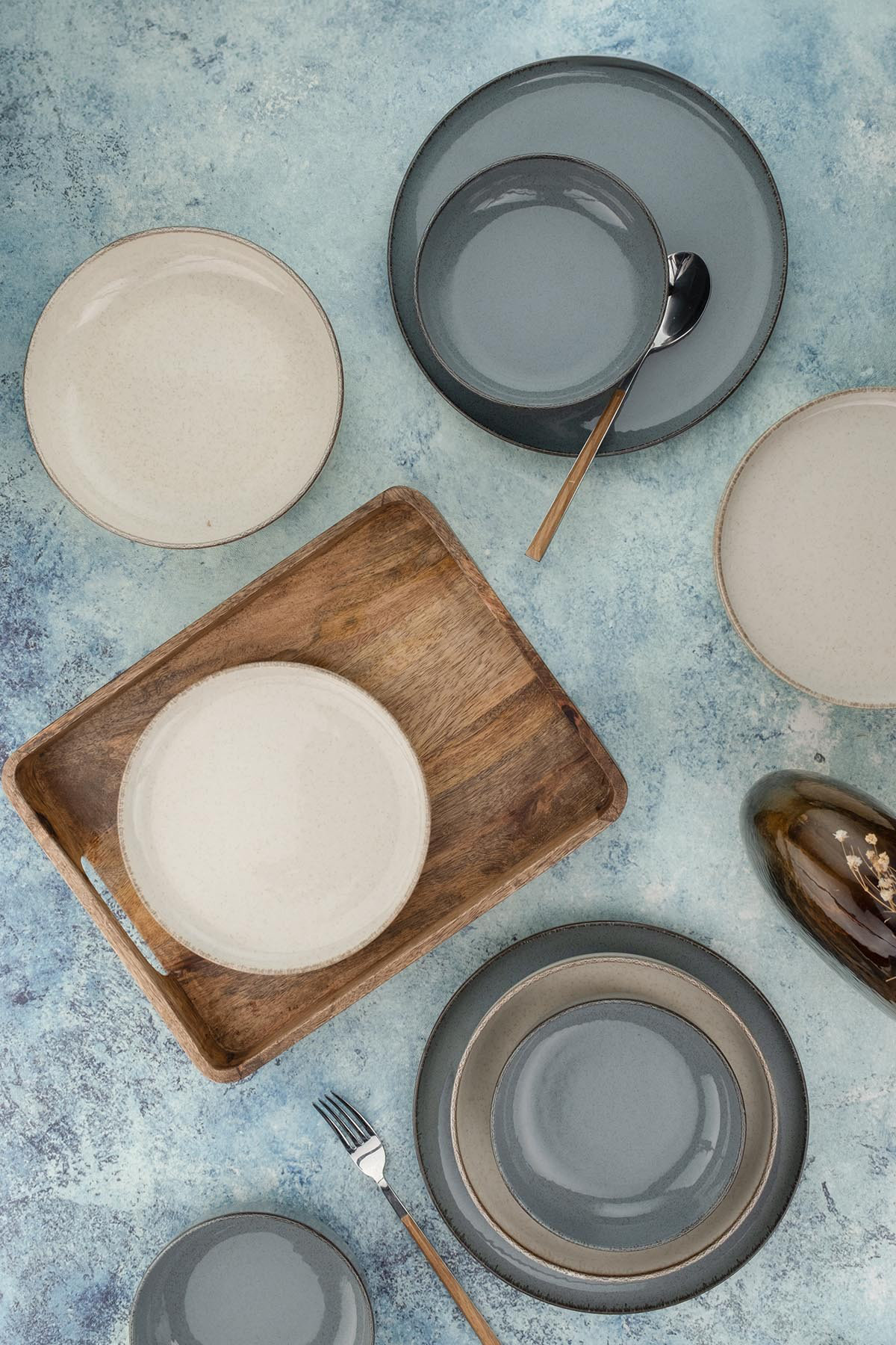 Red Barrel Studio® Dinner Set (16 Pieces) | Wayfair