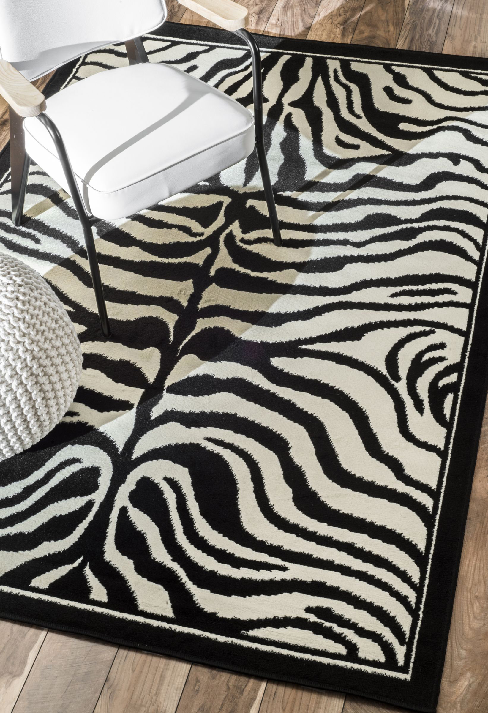 Mercer41 Cathleen Print Black/White Area Rug - Wayfair Canada