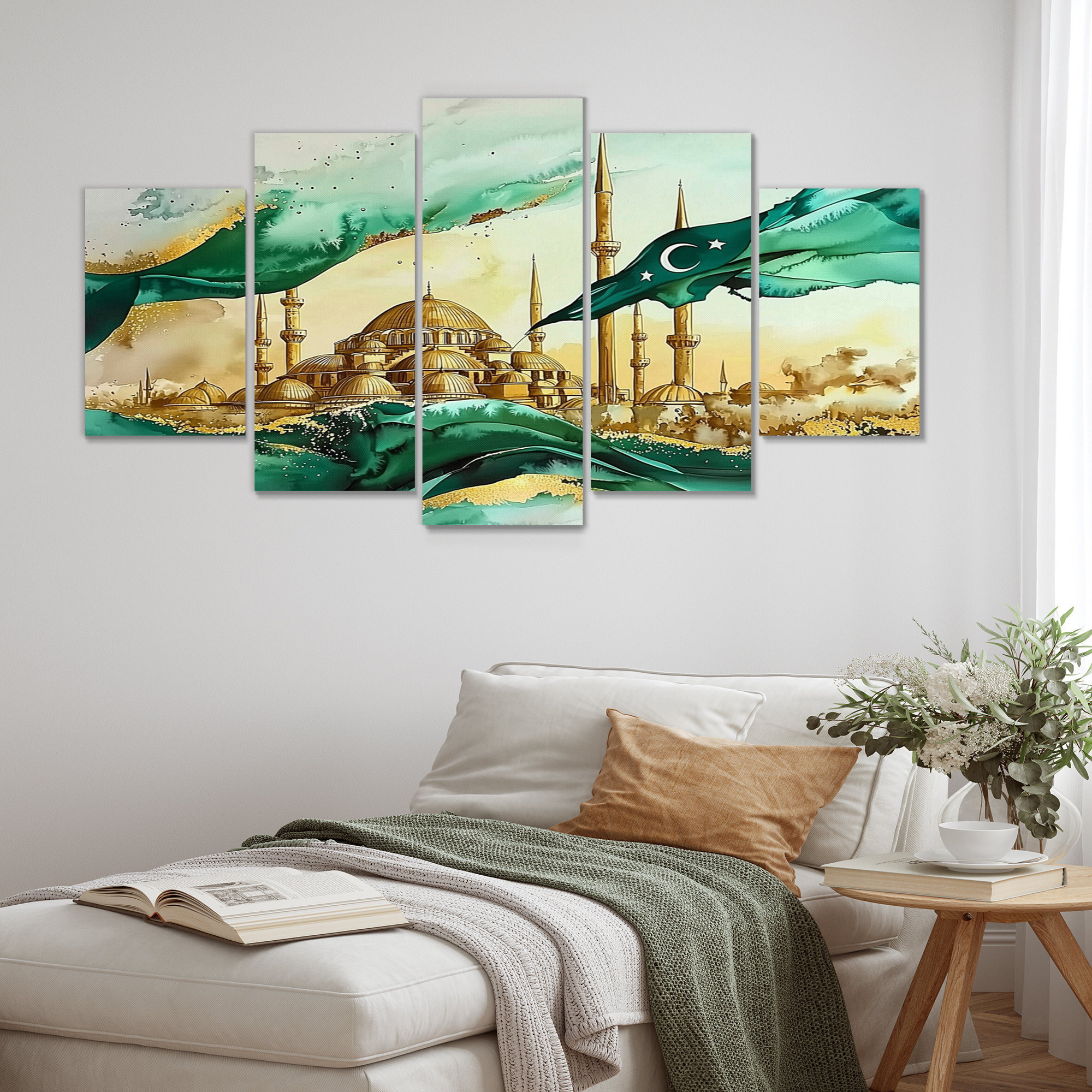 House of Hampton® Emerald Golden Hagia Majesty Turkey I - Turkey Wall ...