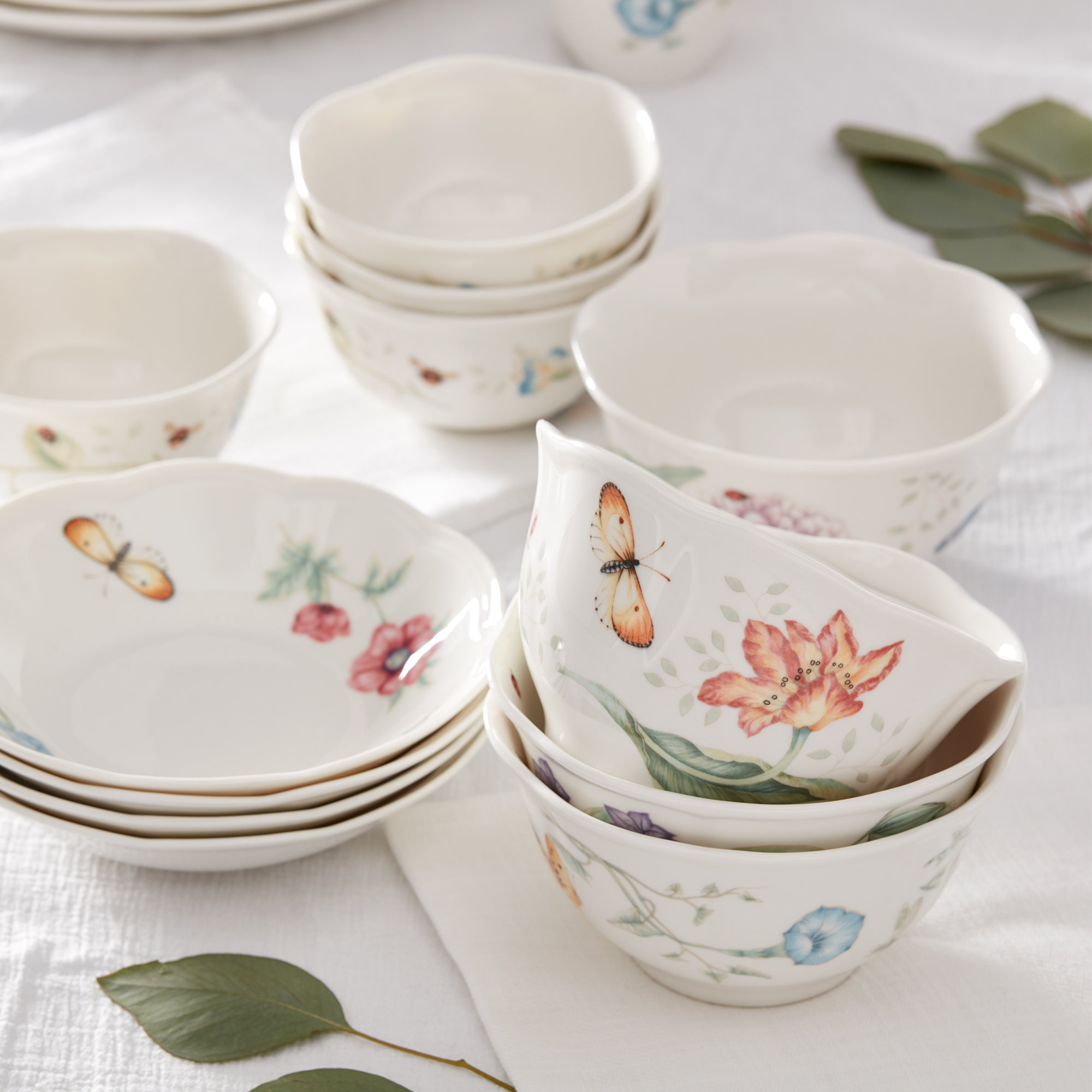 Lenox Butterfly Meadow 28 Piece Dinnerware Set, Service for 4 & Reviews ...