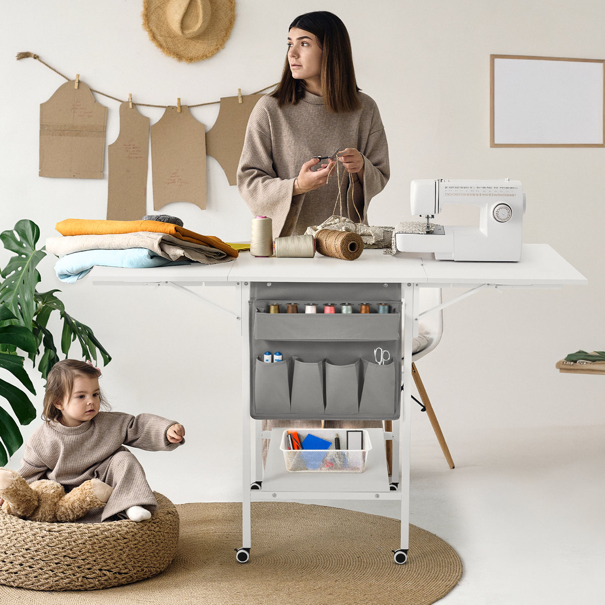 EROMMY Foldable Craft Table With Storage, Movable Sewing Table With 2 ...