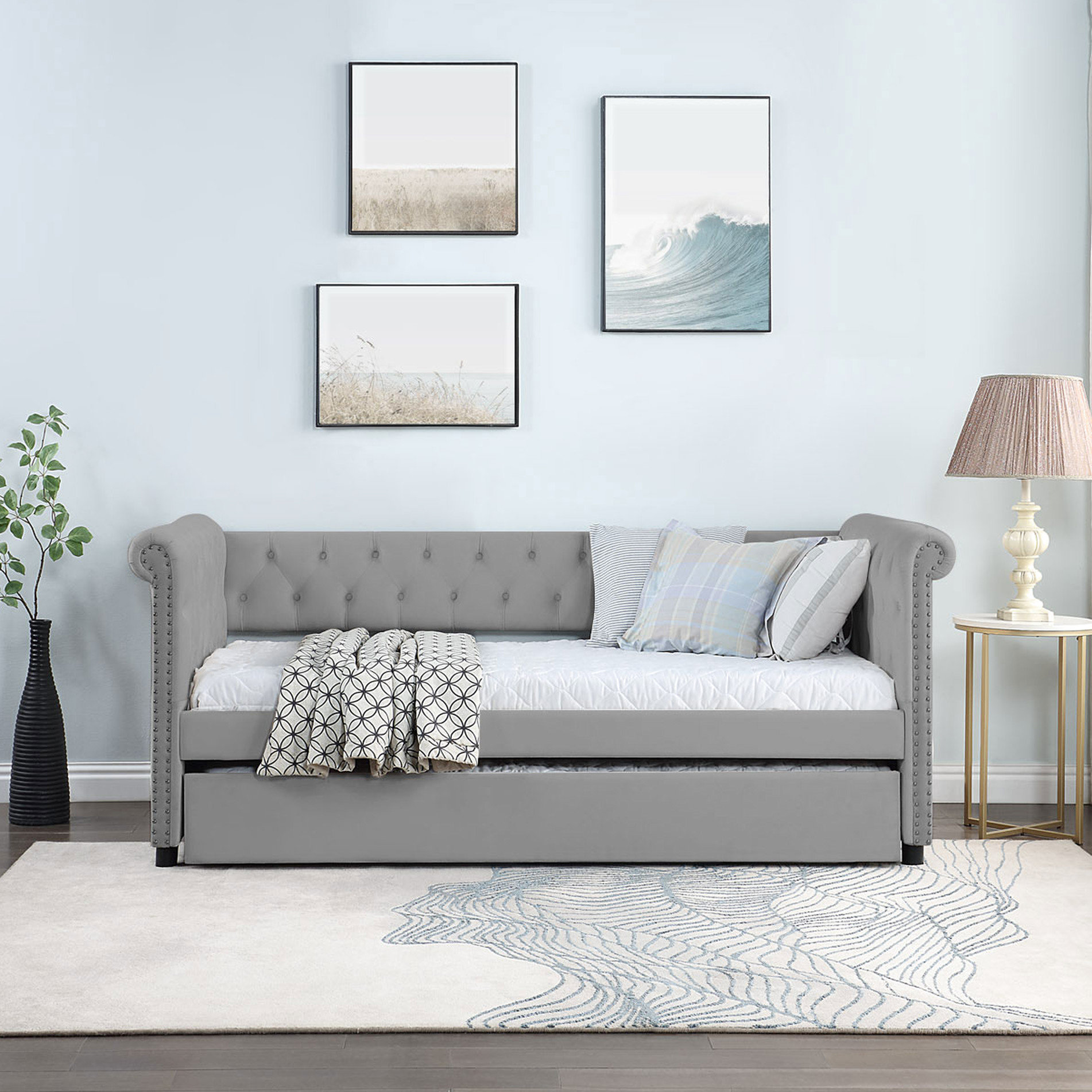 Mercer41 Grey Daybed With Trundle, Upholstered , Beautiful Round Bed ...