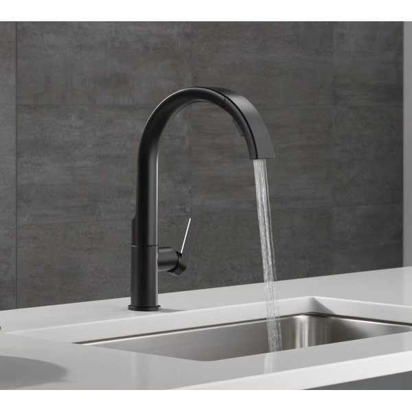Delta Keele Pull Down Sprayer Single Handle Kitchen Sink Faucet ...