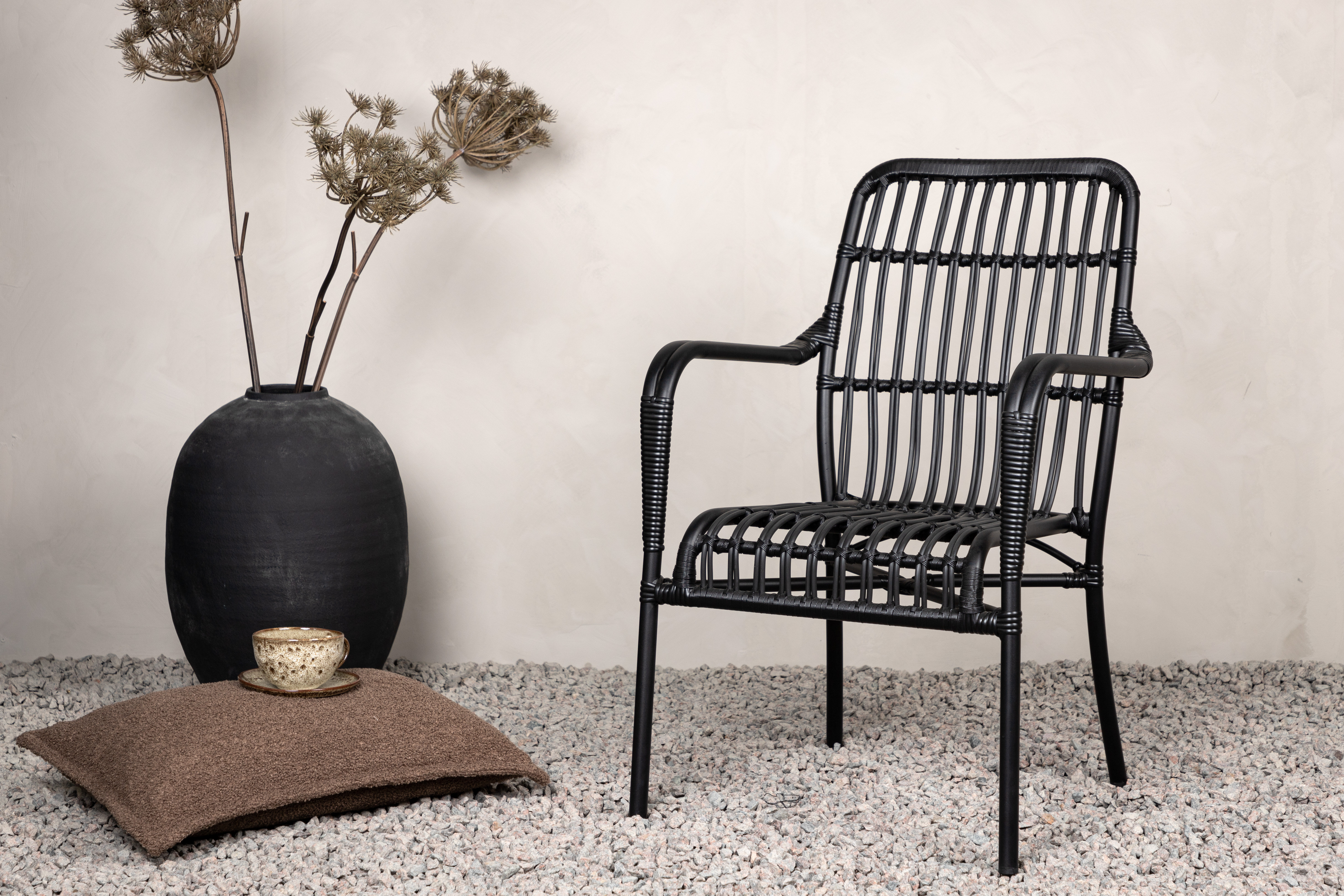 Rosalind Wheeler Rizal Loungechair Alumnium - Black / | Wayfair.co.uk
