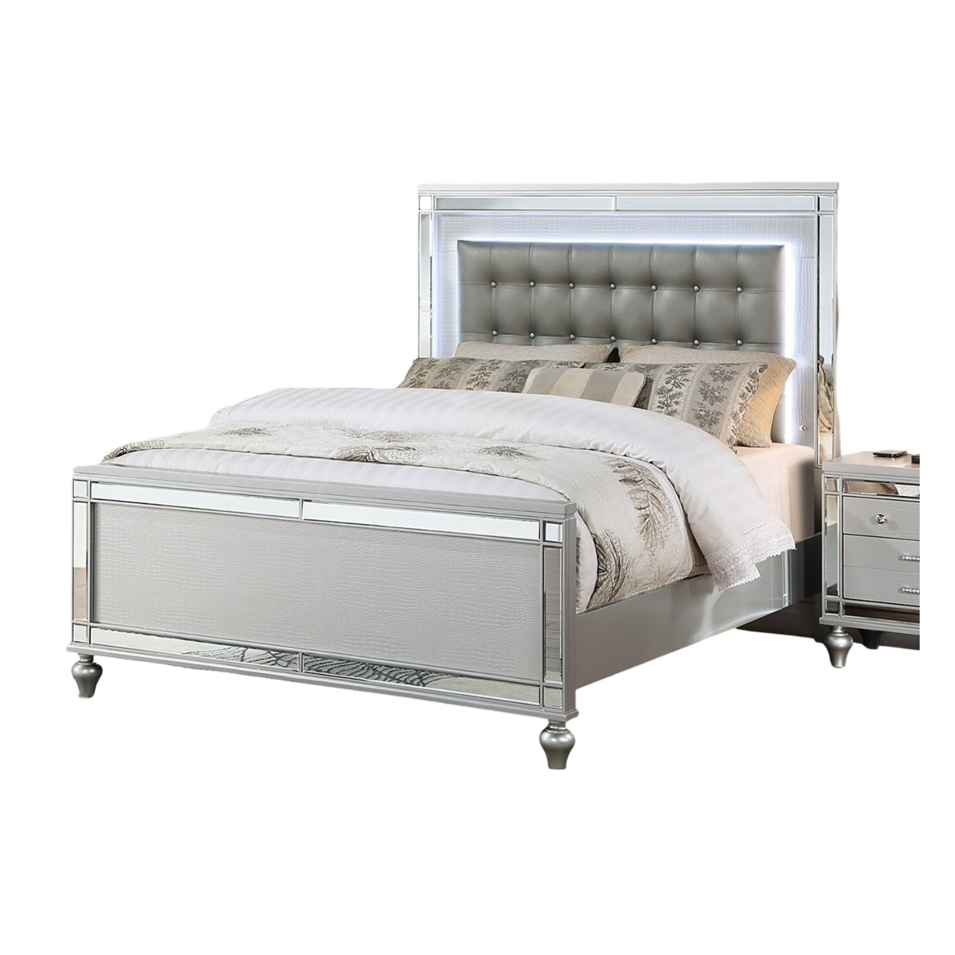 Everly Quinn Stunning Silver Queen Bed With Headboard And Built-in Led ...