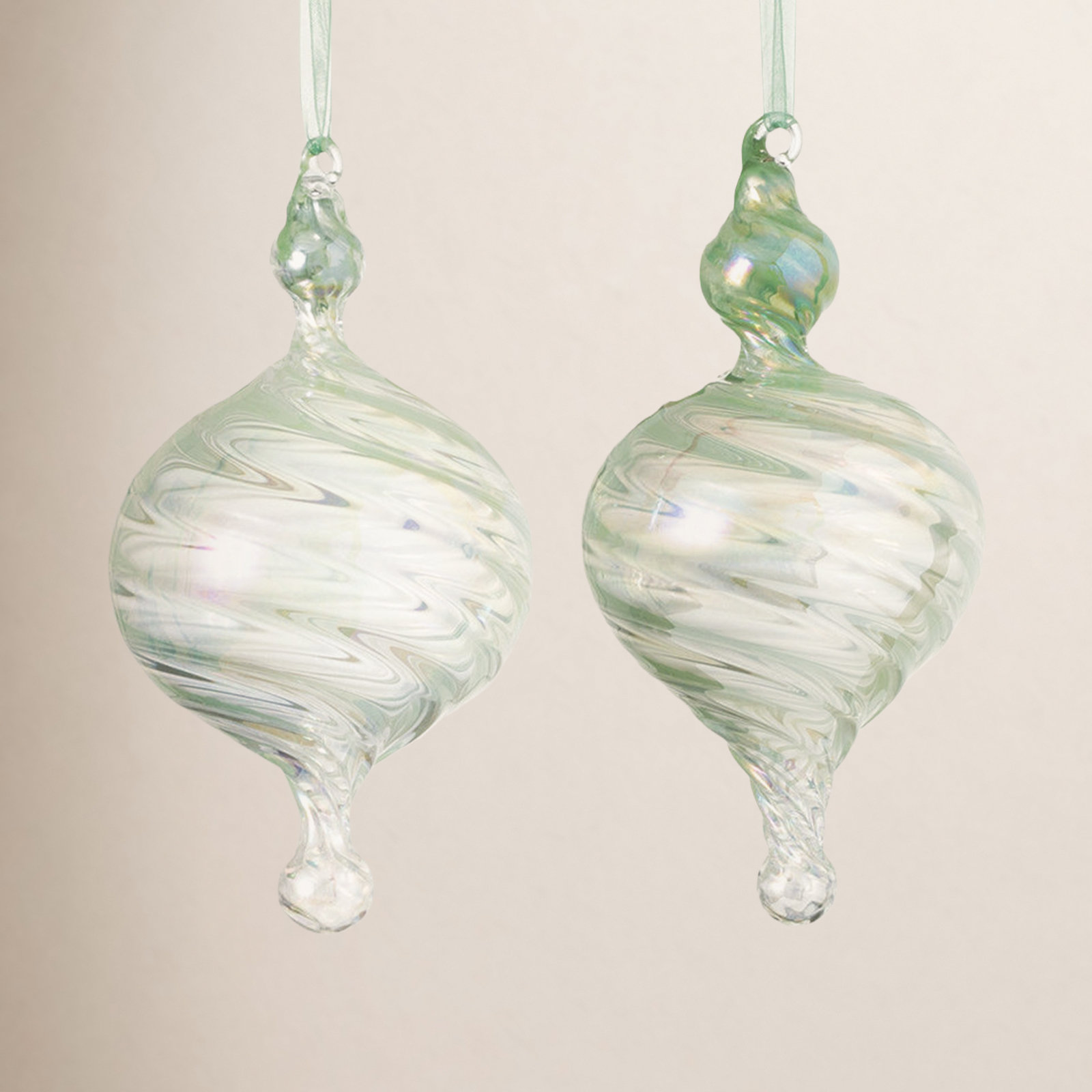 Clover Lane Gilded Elegance Clover Lane No Pattern Finial Ornament ...
