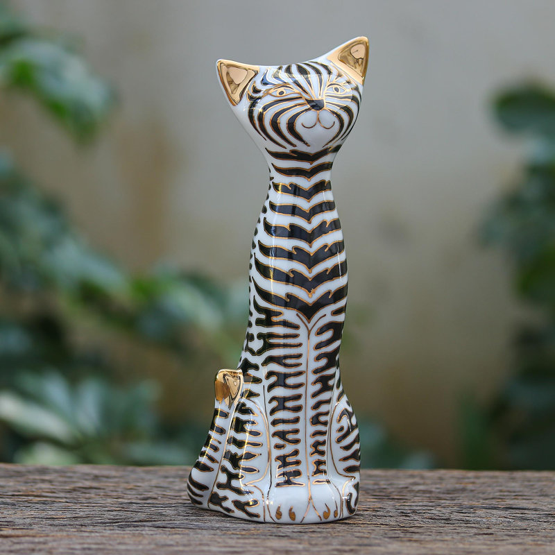 Rosdorf Park Dilmon Rosdorf Zebra Cat Statuette | Wayfair