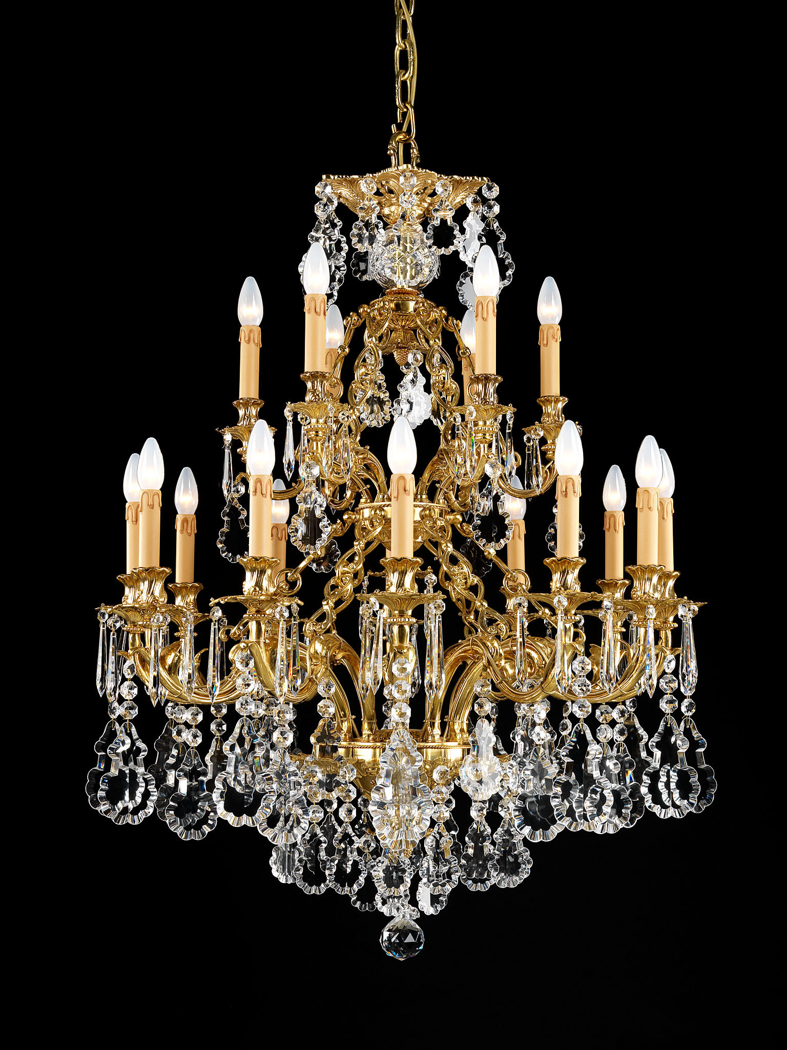 David Michael 18 - Light Candle Style Chandelier - Wayfair Canada