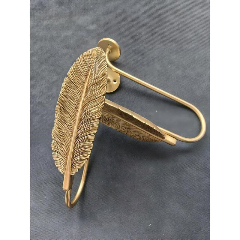 House of Hampton® Light and Spirited Metallic Gold Feather Tiebacks set ...