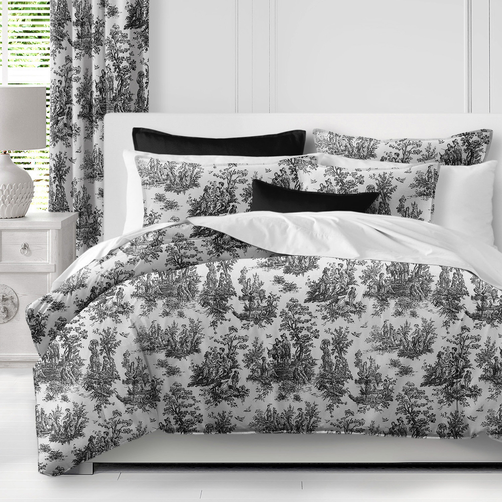 The Tailor's Bed Calvados Toile Standard Cotton Coverlet / Bedspread ...