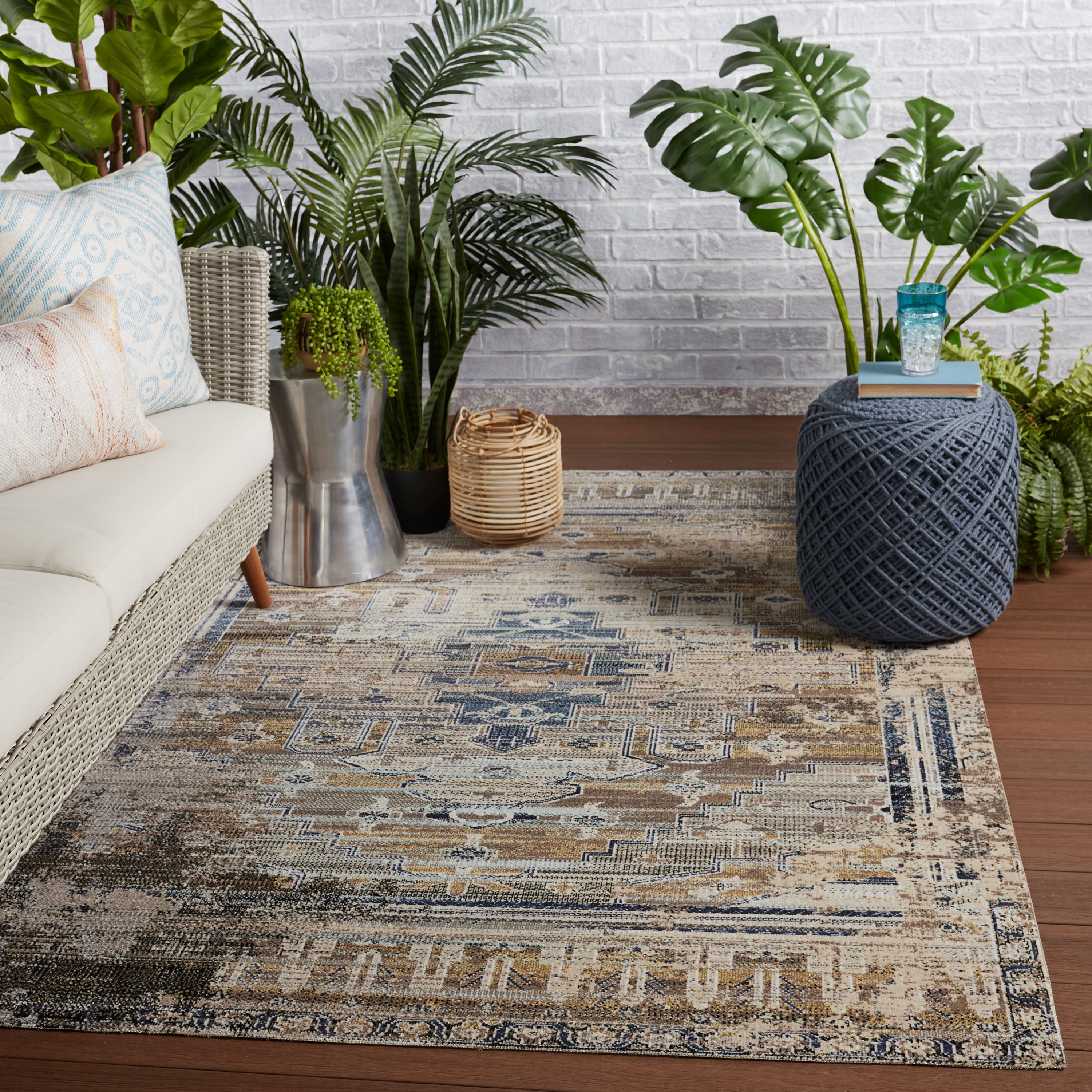 Steelside™ Haden Oriental Tan Indoor/Outdoor Area Rug & Reviews ...