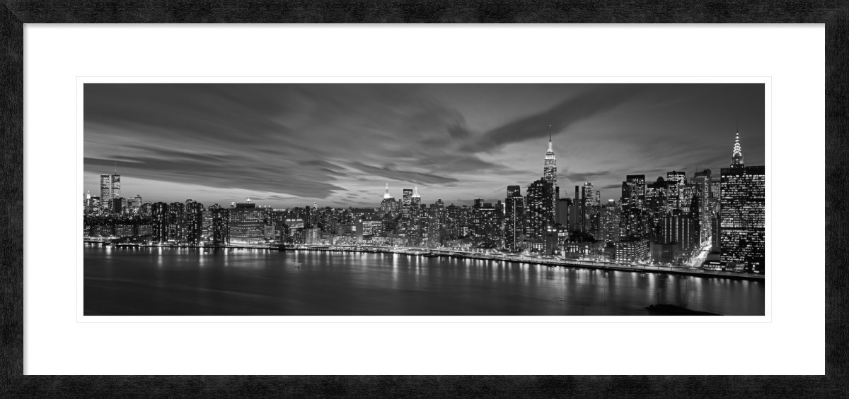 Global Gallery 'Manhattan Dusk' by Richard Berenholtz Framed Graphic ...