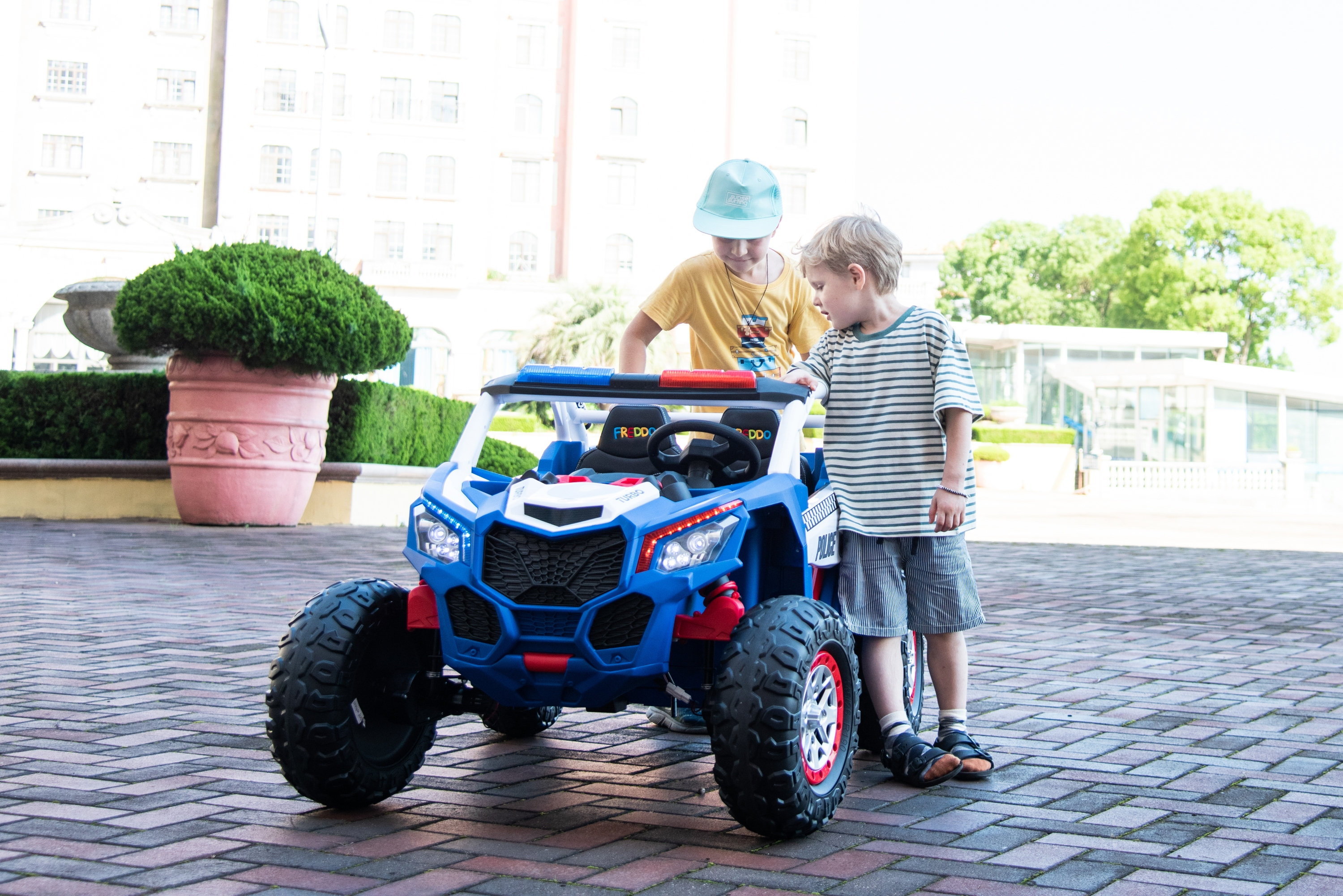 Freddo 24 Volt 2 Seater All-Terrain Vehicles Battery Powered Ride On ...