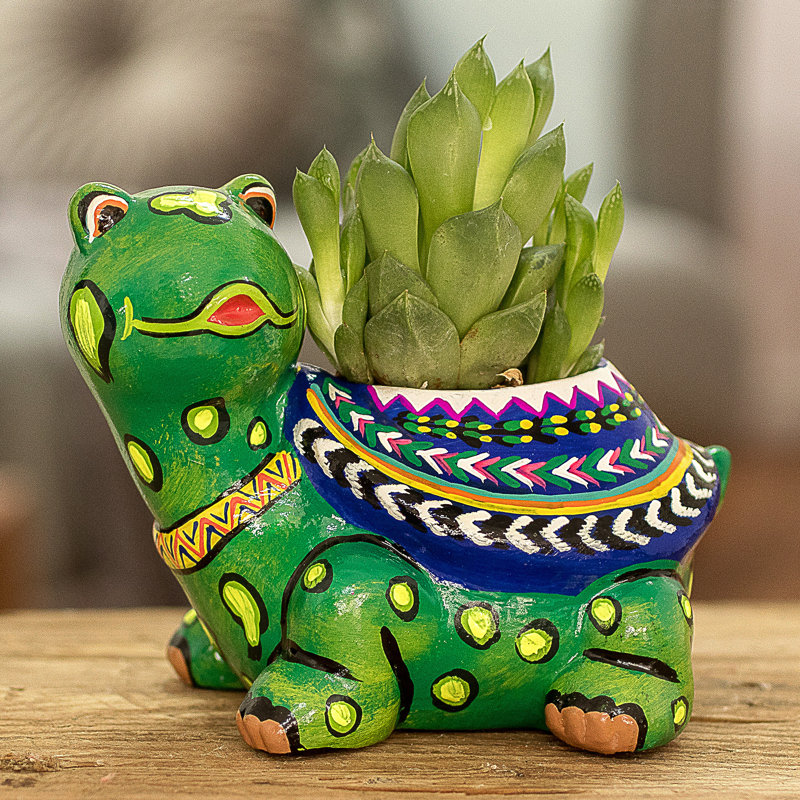 Bungalow Rose Kaprisha Ceramic Statue Planter | Wayfair