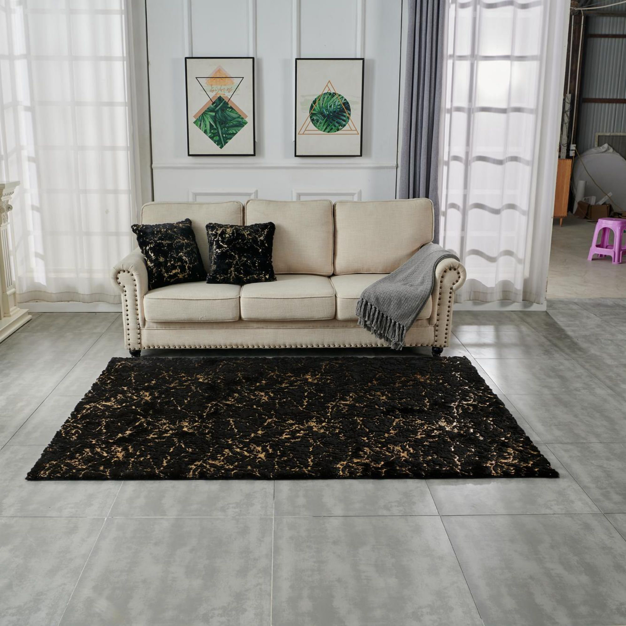 Everly Quinn Luxury Machine Washable Black Abstract Gold-Gilded ...