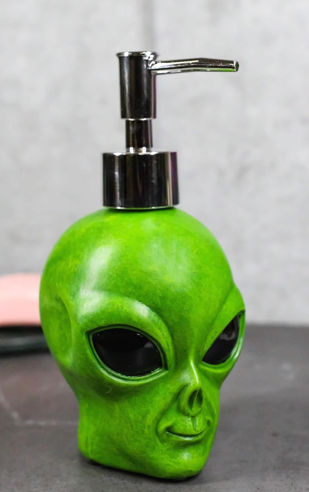 Dakota Fields Green UFO Extra Terrestrial Roswell Alien Liquid Soap Or ...