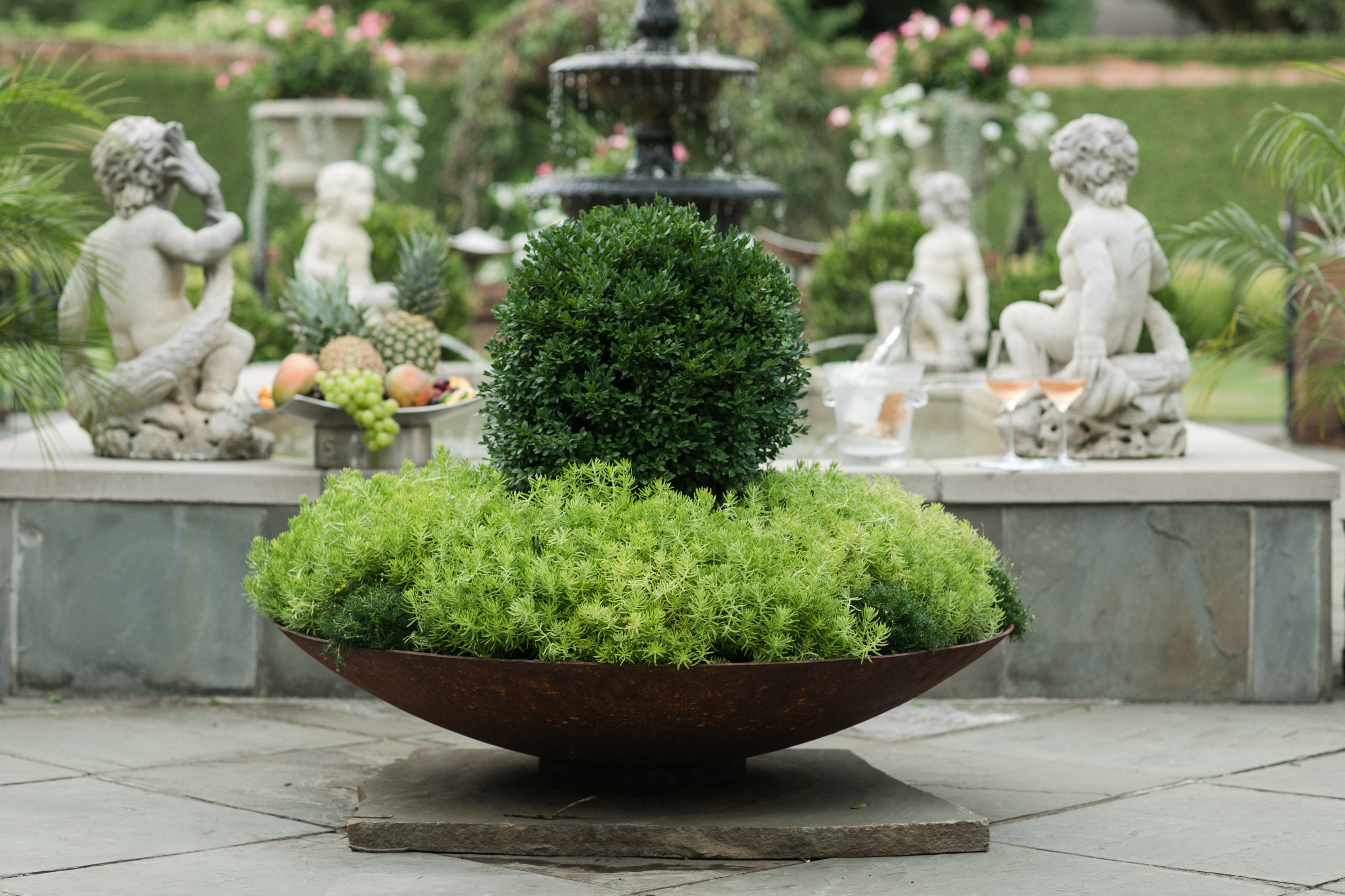 Red Barrel Studio® Wilmarie 42" Natural Rust Pantina Round Planter ...