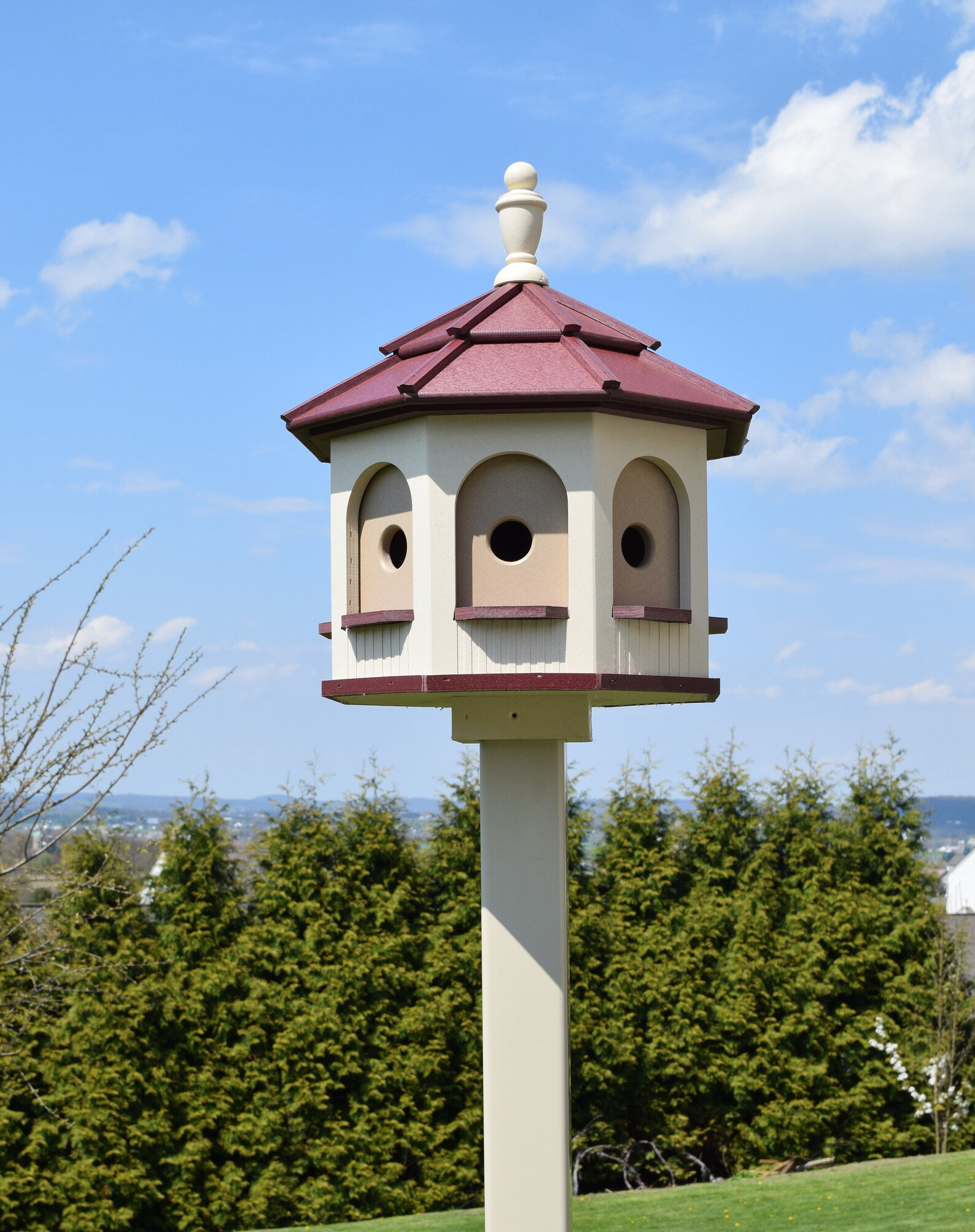 Red Barrel Studio® Cutright 24'' H x 20'' W x 20'' D Post Birdhouse ...