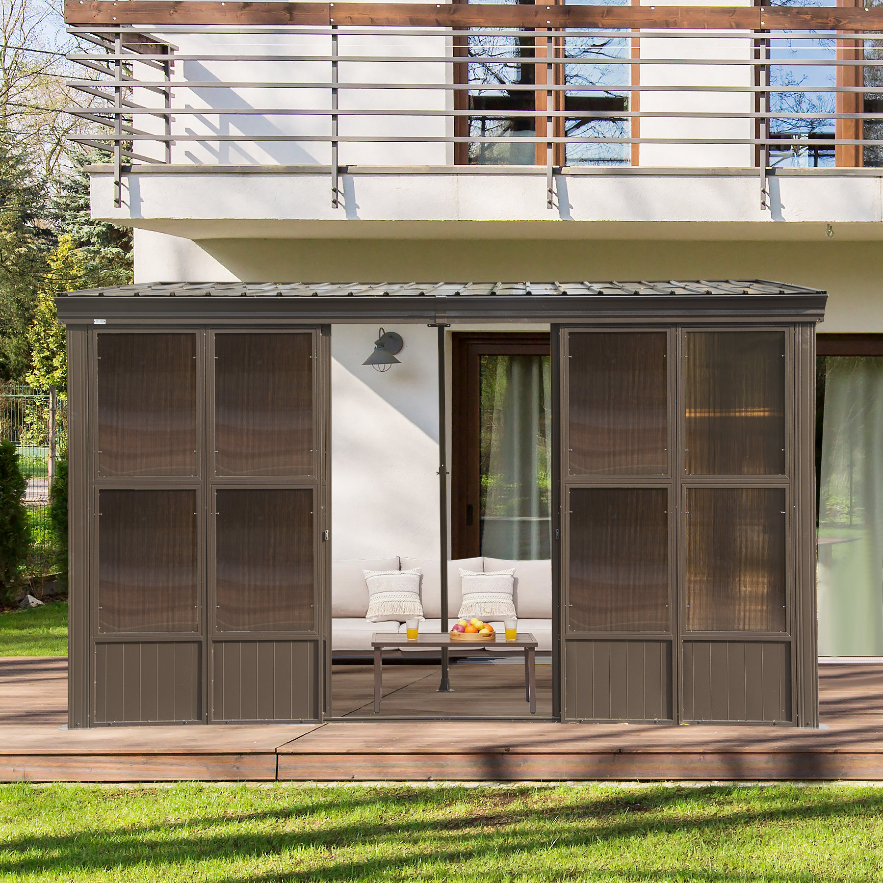 Domi Louvered 12 pi. L 8 pi. D Solarium mural en aluminium et ...