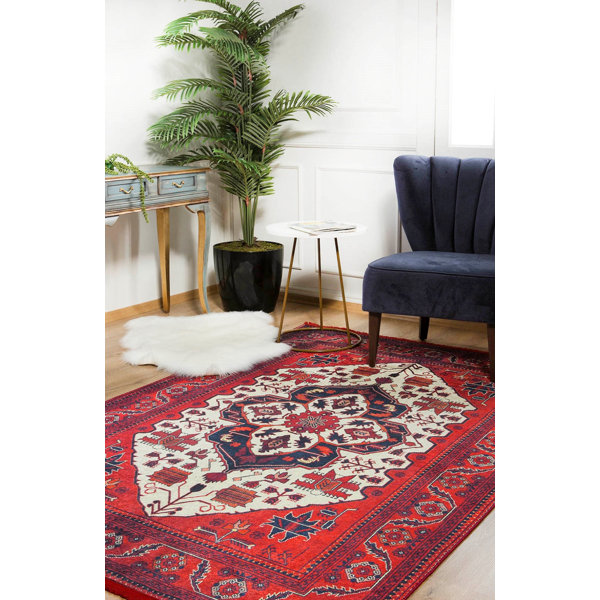 Hargun Runner Usso Medallion Machine Woven Area Rug | Wayfair.co.uk