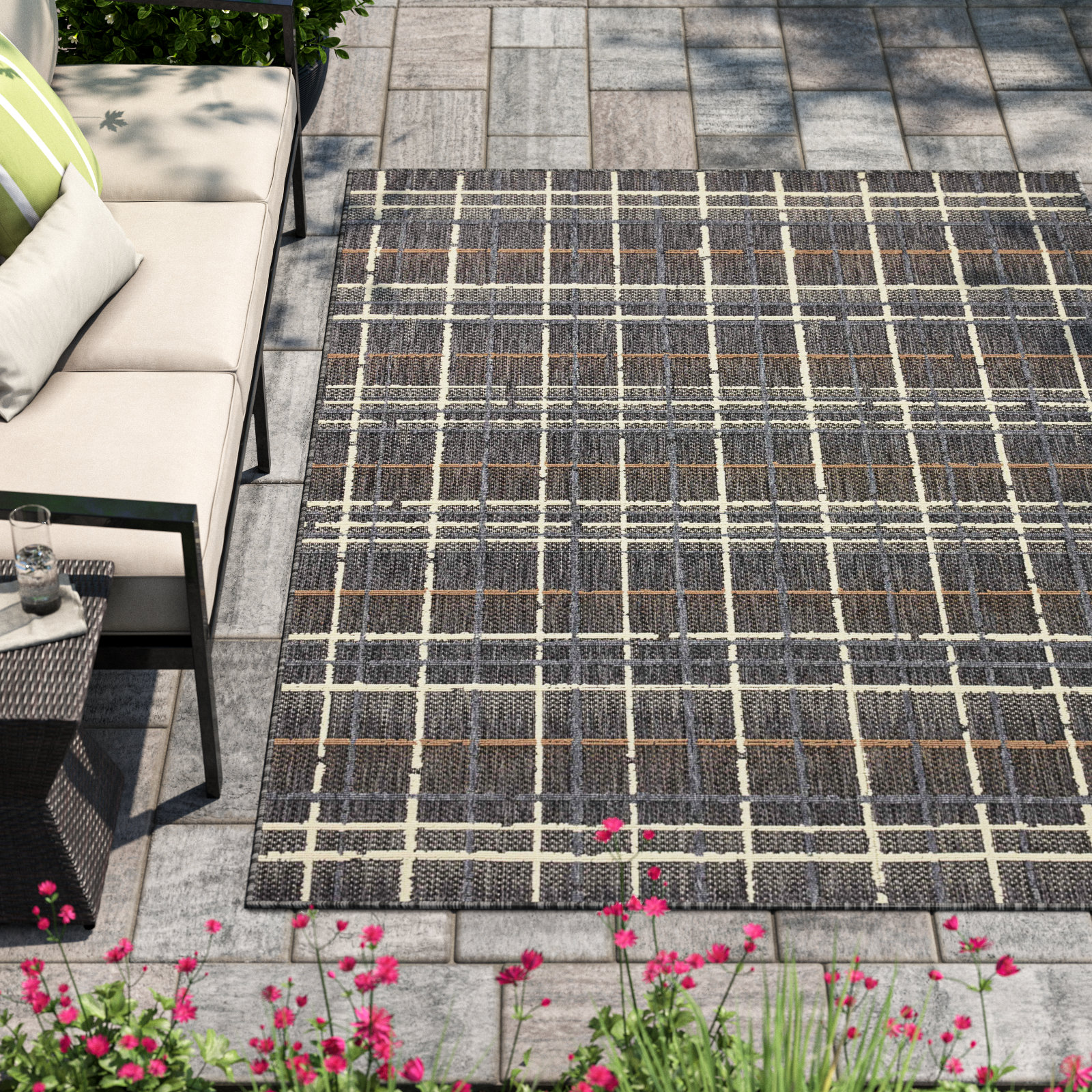 Trent Austin Design Pesina II Charcoal / Multi Indoor/Outdoor Area Rug ...