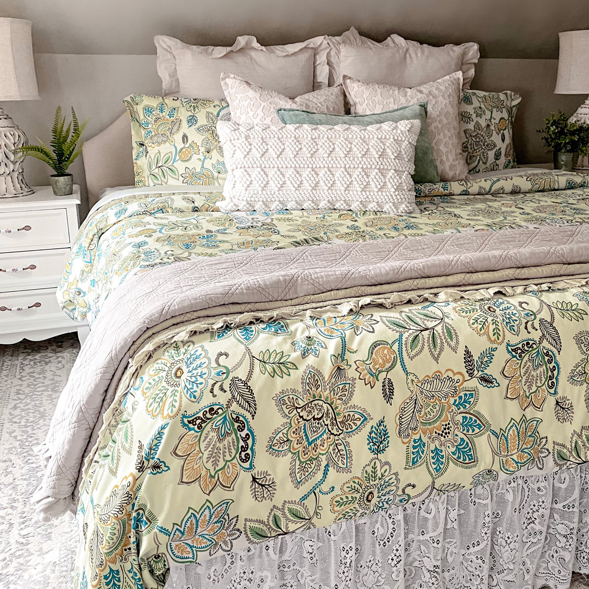 SouthShore Fine Linens Wanderlust Down Alternate Oversized Comforter ...