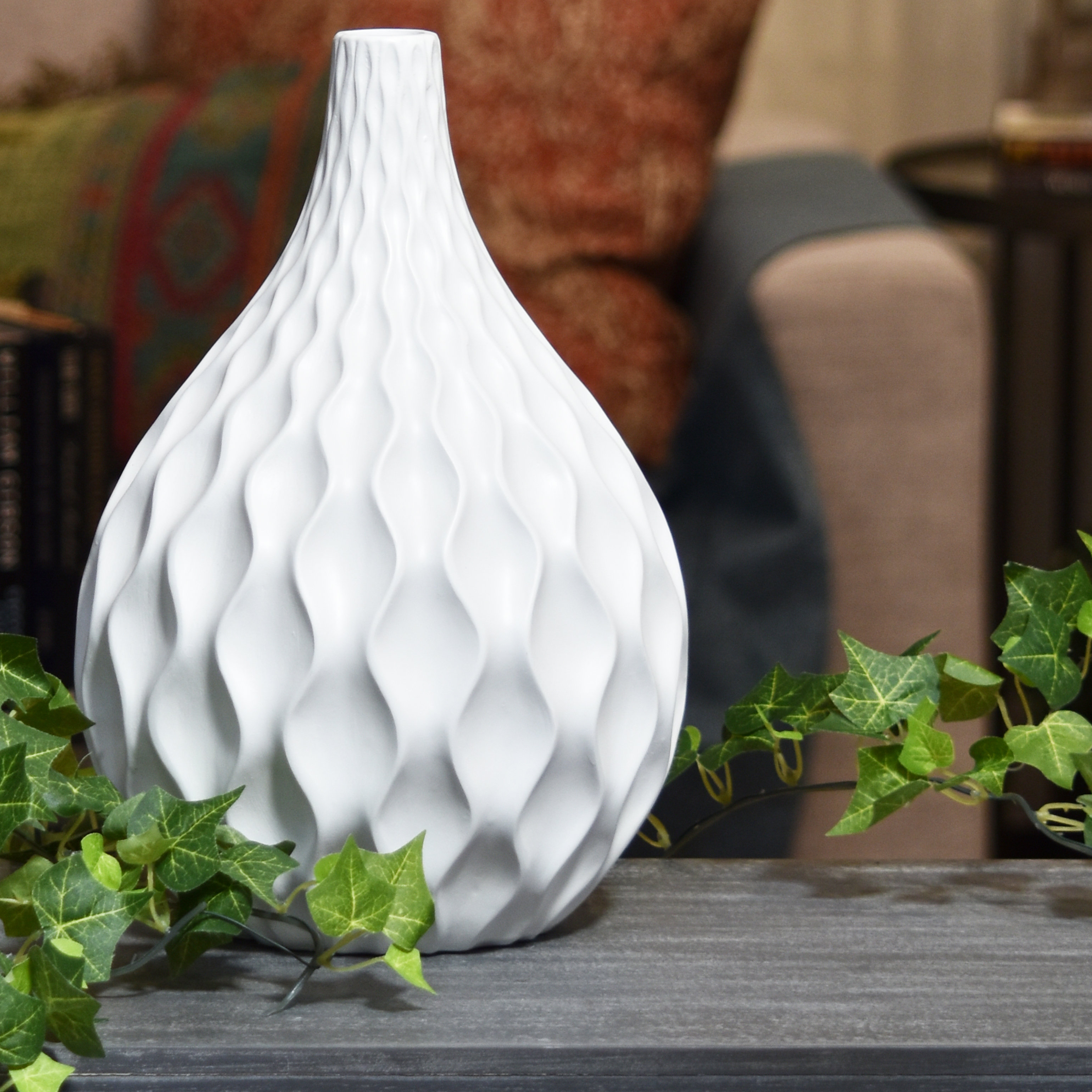Ivy Bronx Embossed Wave Ceramic Round Table Vase & Reviews - Wayfair Canada