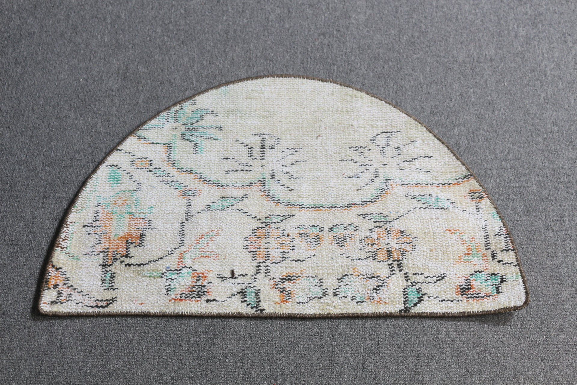 Bungalow Rose Handmade Turkish Semi-Circle Rug with Floral Design ...