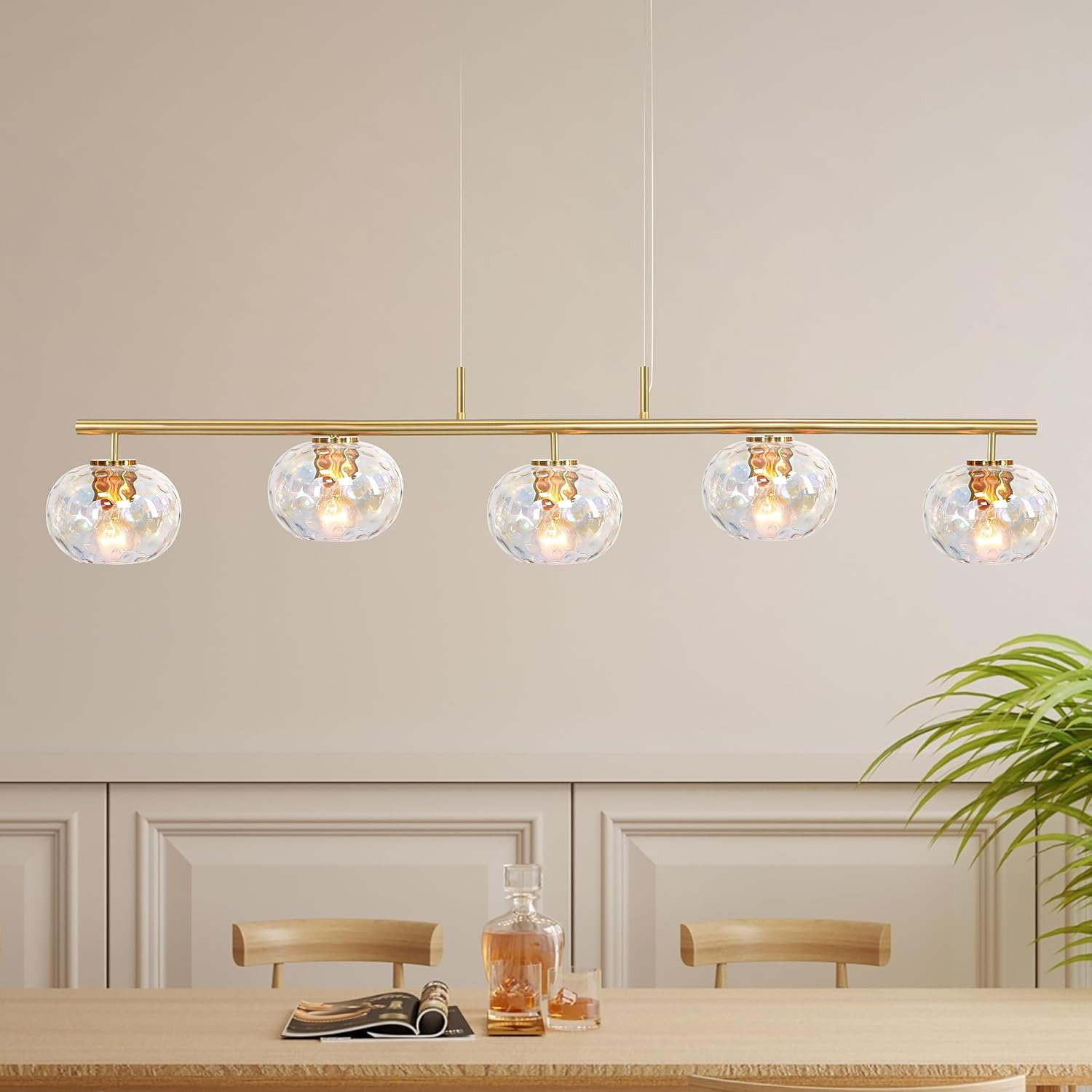 Mercer41 Lustre moderne en laiton de 47 po avec abat-jour en verre teinté, îlot de cuisine doré ...