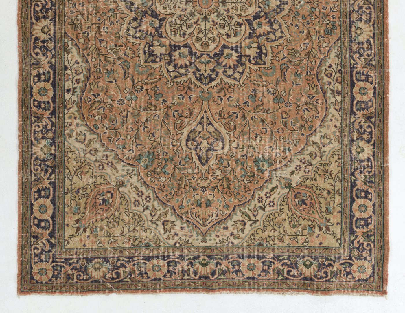 Bungalow Rose One-of-a-Kind Handmade Vintage Turkish Oushak Rug in ...