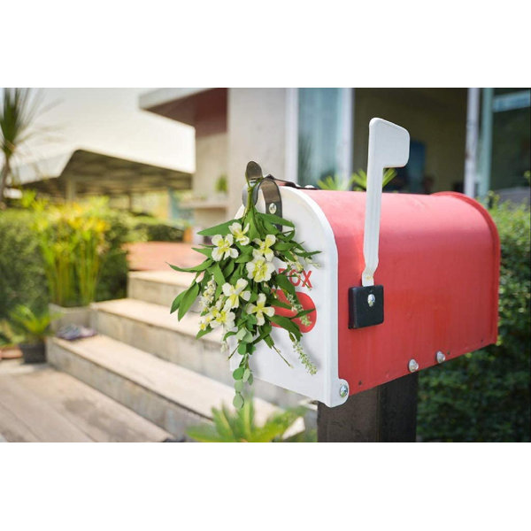 Primrue Faux Daisy Swag | Wayfair
