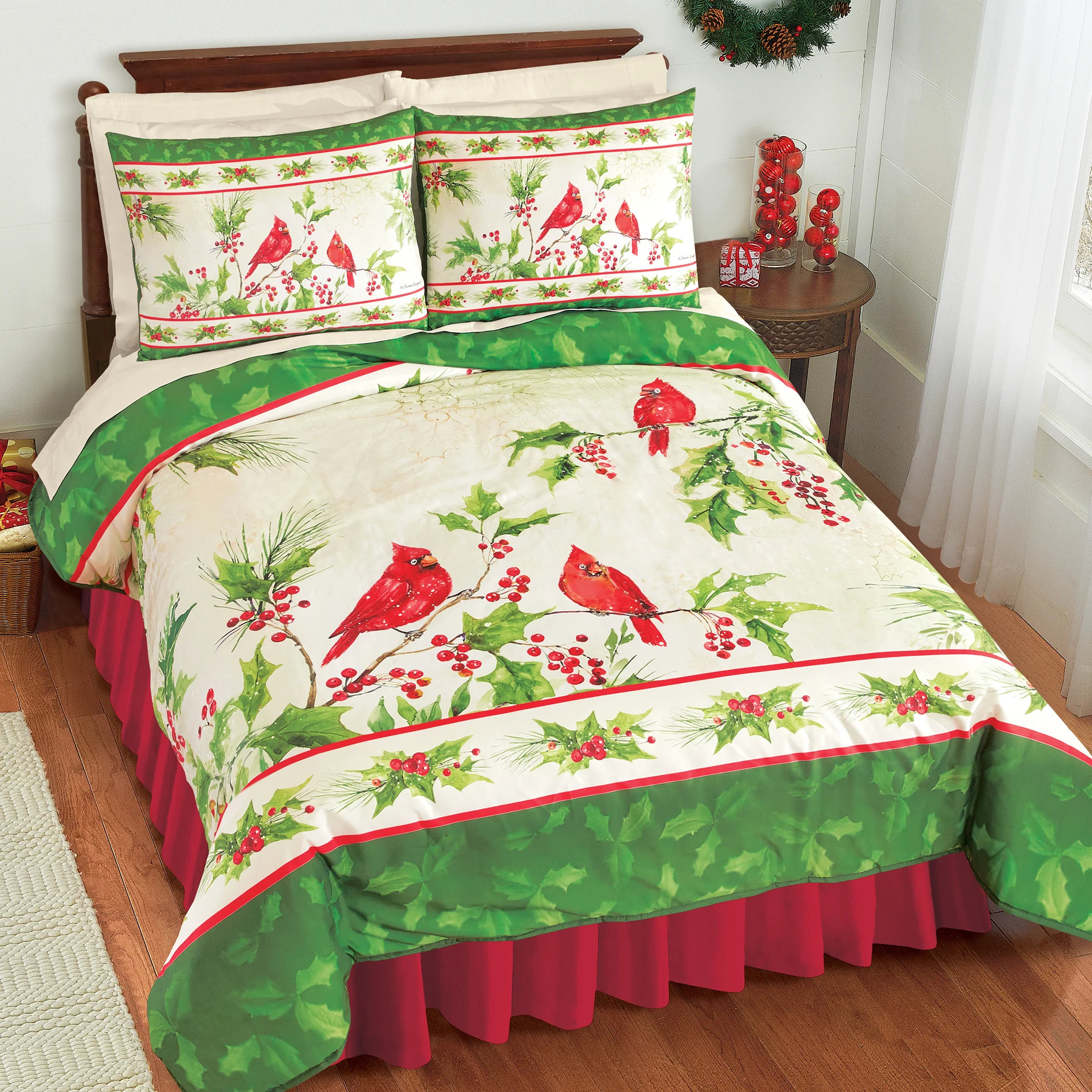 Winston Brands Festive Holiday Cardinal and Holly Comforter Set ...