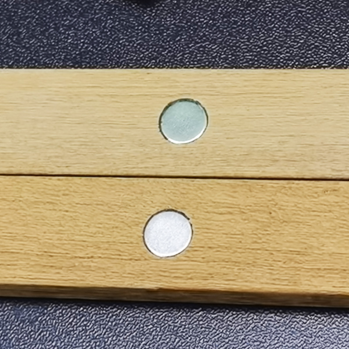 Fixturedisplays® 24 Inch Magnetic Poster Frame Hanger, Natural Teak ...